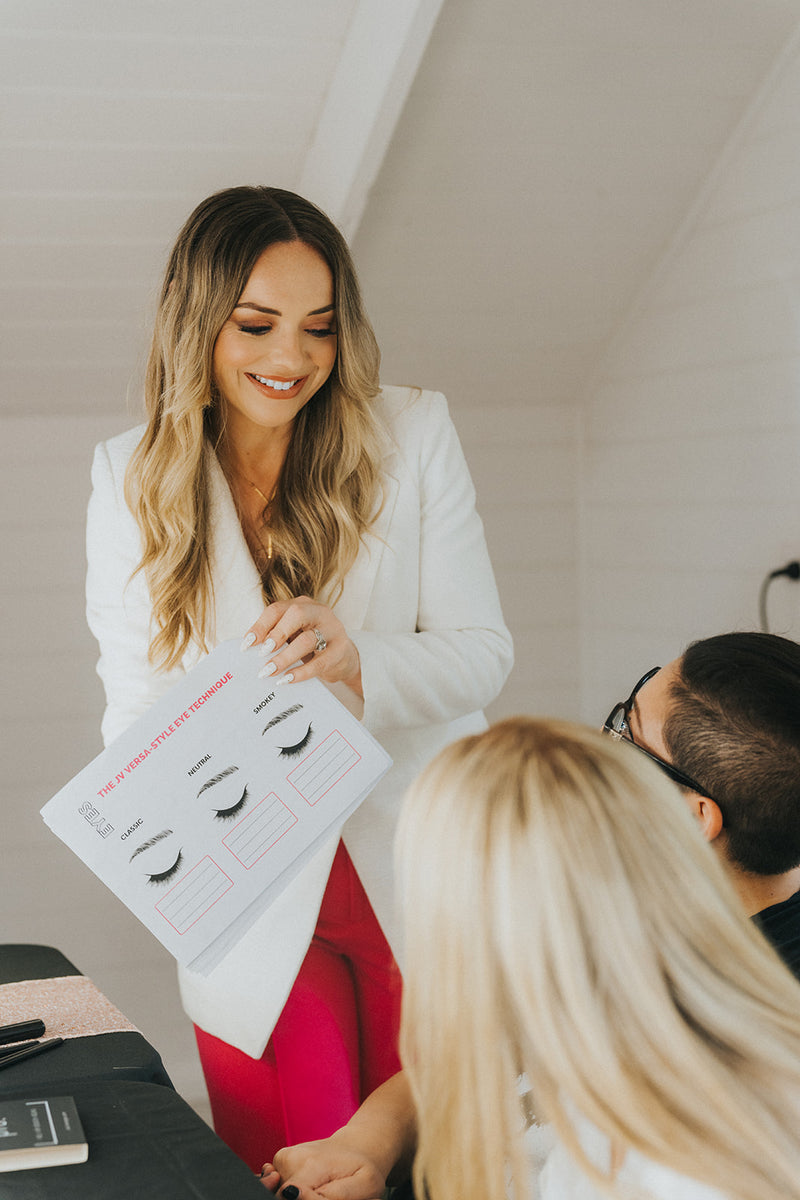 Beginner Makeup Workshop – Jessica Vegas Professional Hair & Makeup Artist