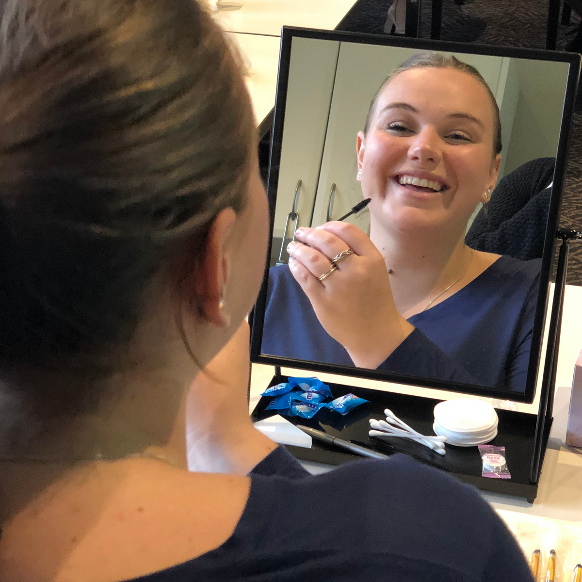 1 on 1 Masterclass – Jessica Vegas Professional Hair & Makeup Artist